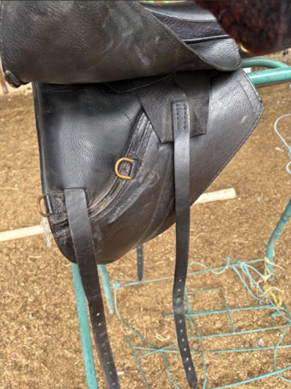 Moss Rock Endurance-Custom Made JRD English Endurance Saddle, SOLD!